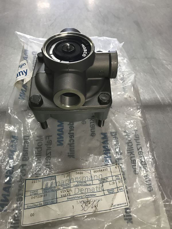Craneparts.com. Demag Valve