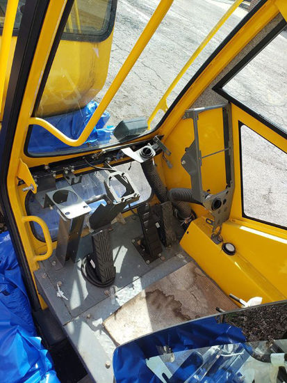 Craneparts.com. Manitowoc Cab