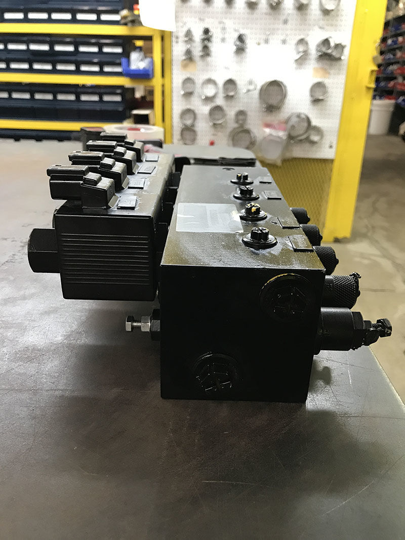 Craneparts.com. Demag Control Block